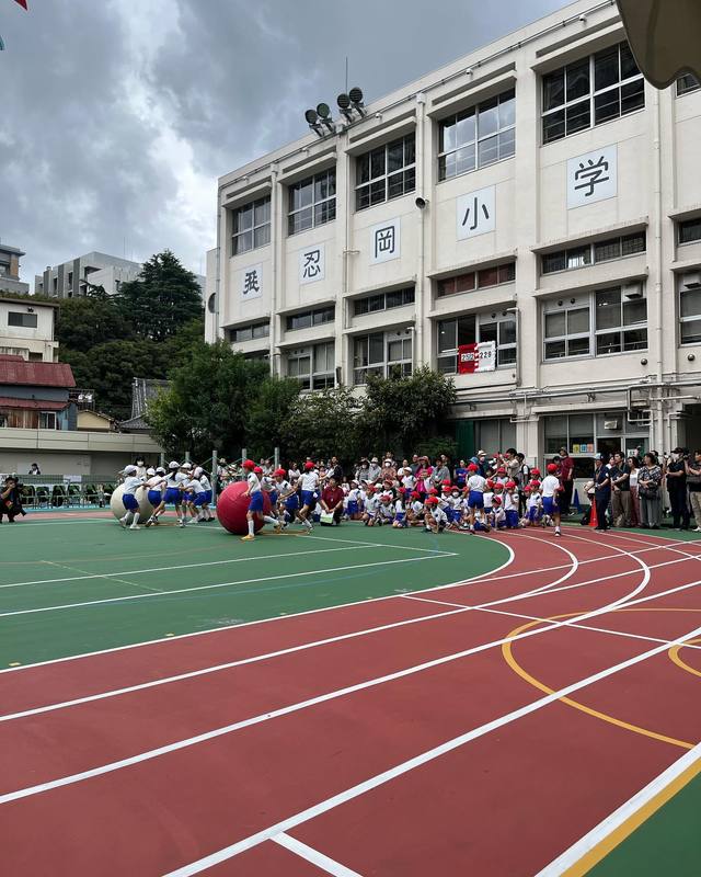 忍岡小学校🏫運動会でした！子供たちは朝から元気いっぱい！校長先生のお話のときには姿勢をピッ！と... - 木村さちこ（キムラサチコ） ｜ 選挙 ...