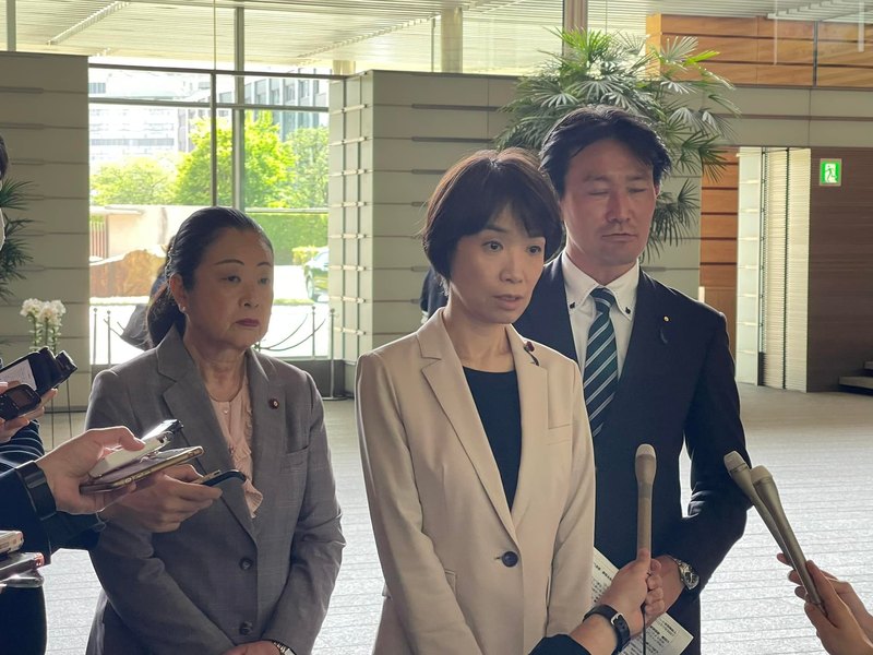 4/21-自民党の食品ロス削減PTで岸田総理大臣に、総理官邸で法制化に向けての申入れを行いました。 - 土屋品子（ツチヤシナコ） ｜ 選挙ドットコム